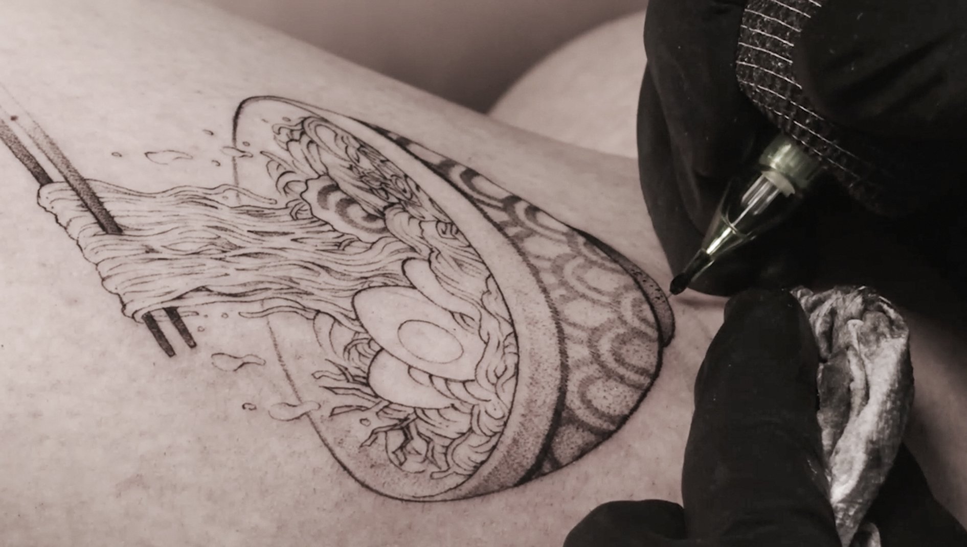 Ventajas de tatuar con agujas 3RL | 10 Masters