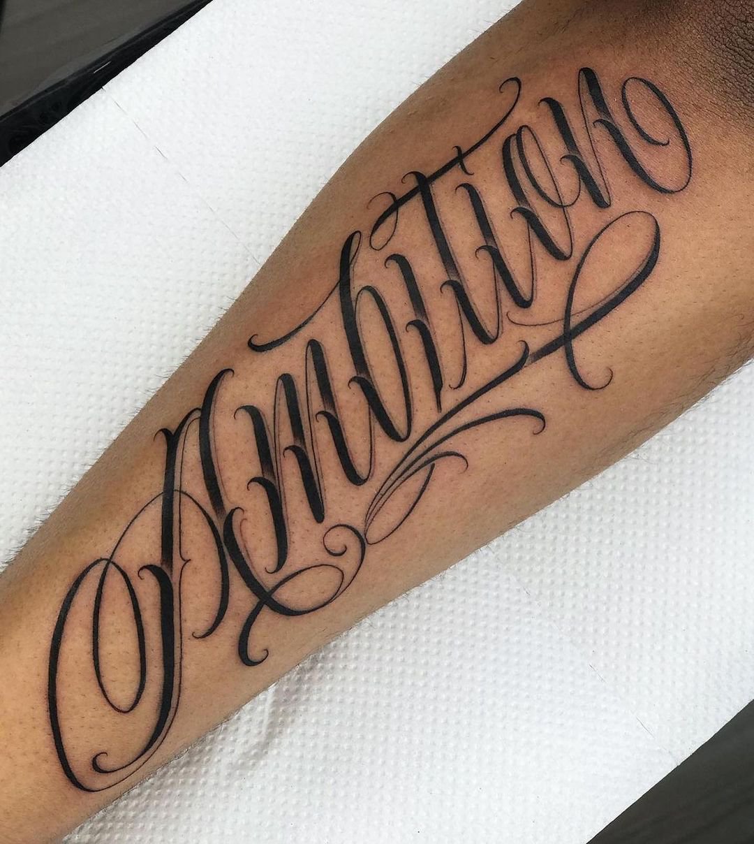 How to do lettering in tattoos? | 10 Masters