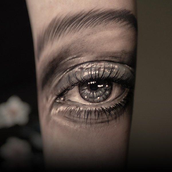 Realistic eyes in tattoos | 10 MASTERS