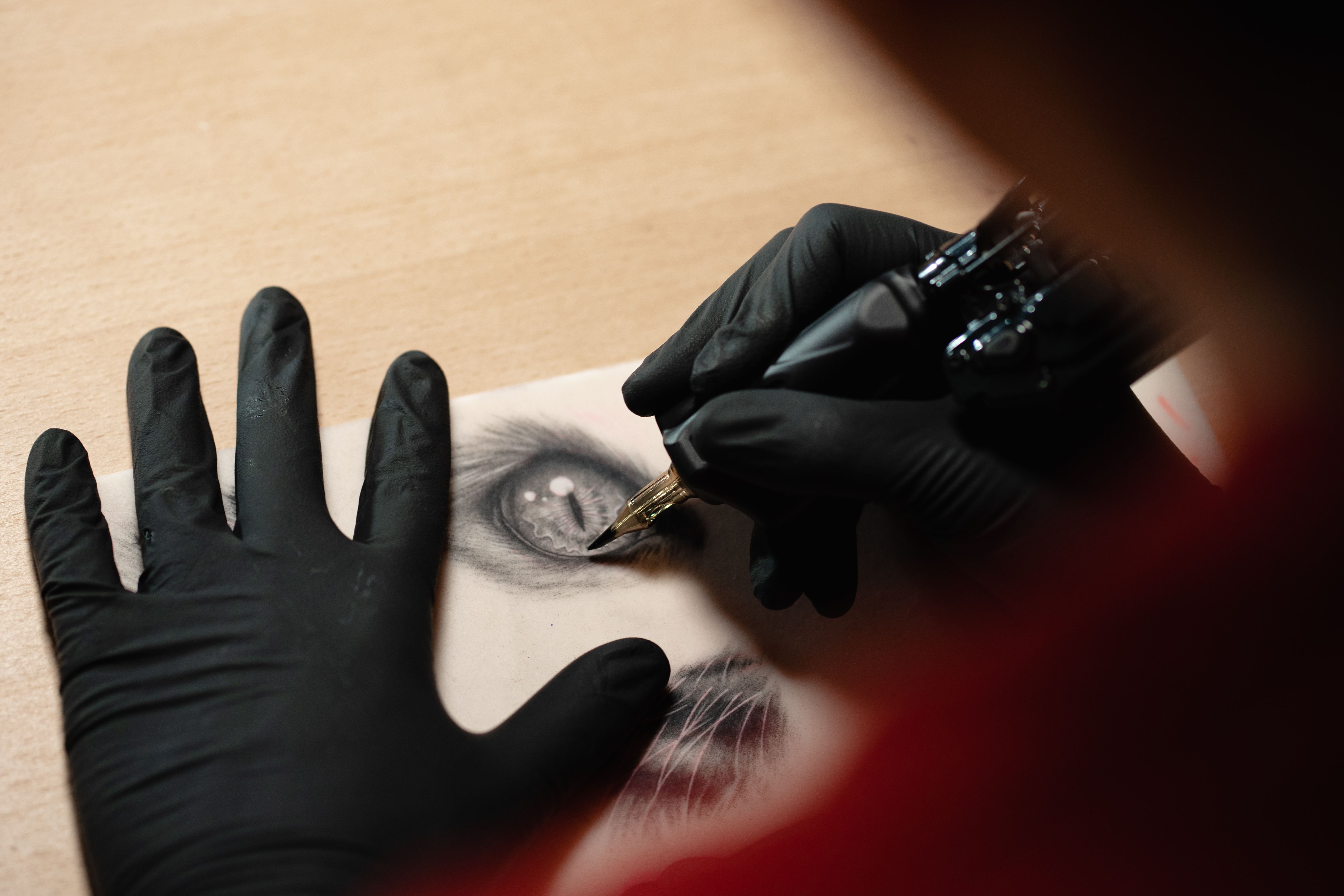 Indispensable Skills of a Professional Tattooist | 10 Masters